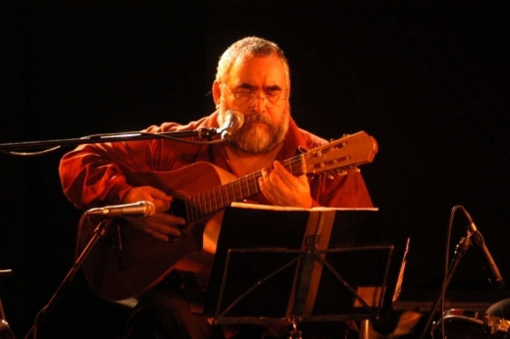 Pedro Luis Ferrer (CUB) - A38 Hajó