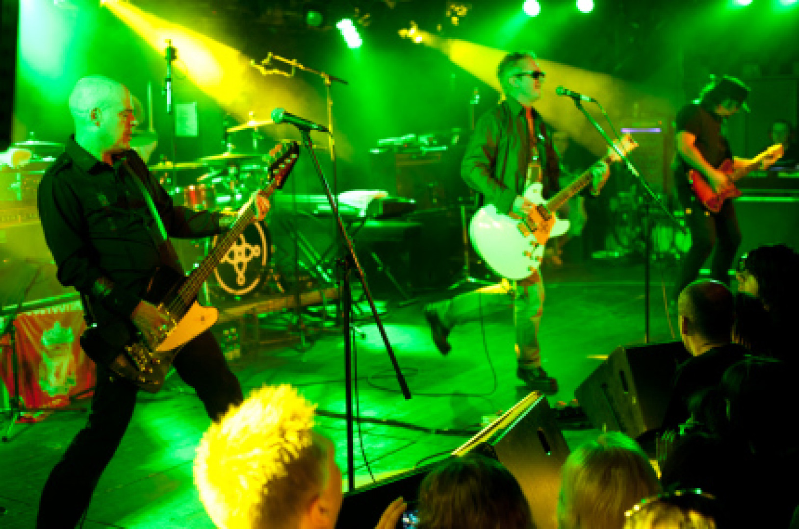 The Mission (UK) - A38 Hajó