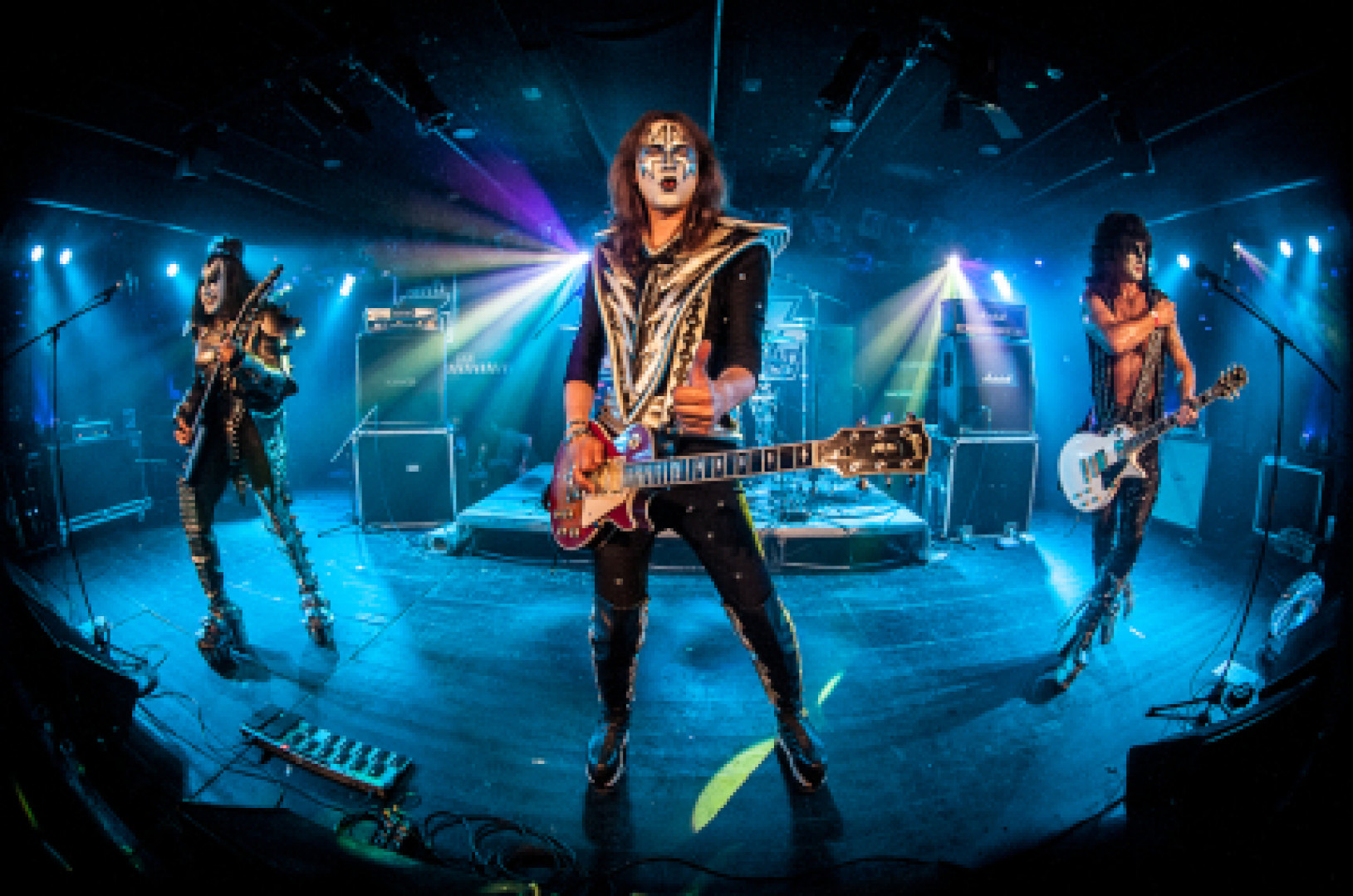 Kiss Forever Band, Strygon (SK) - A38 Hajó