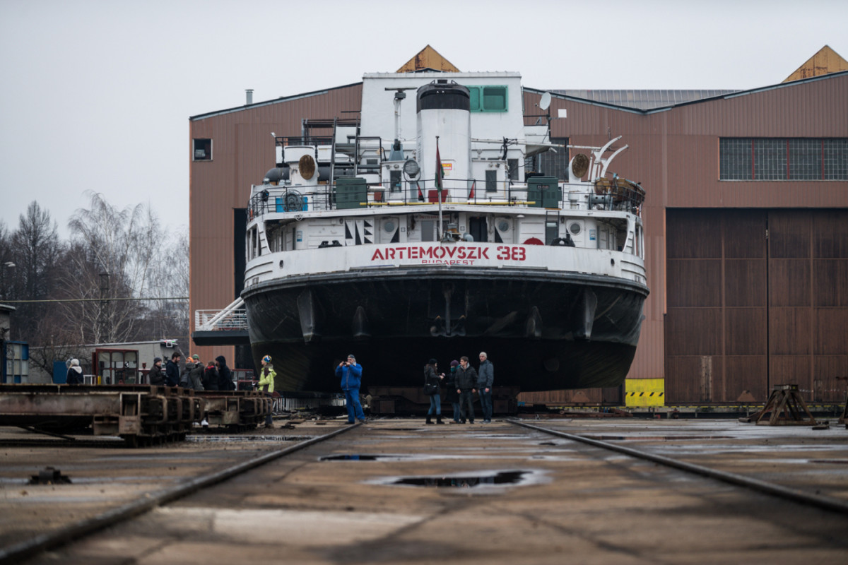 A38 takeout - A38 Ship