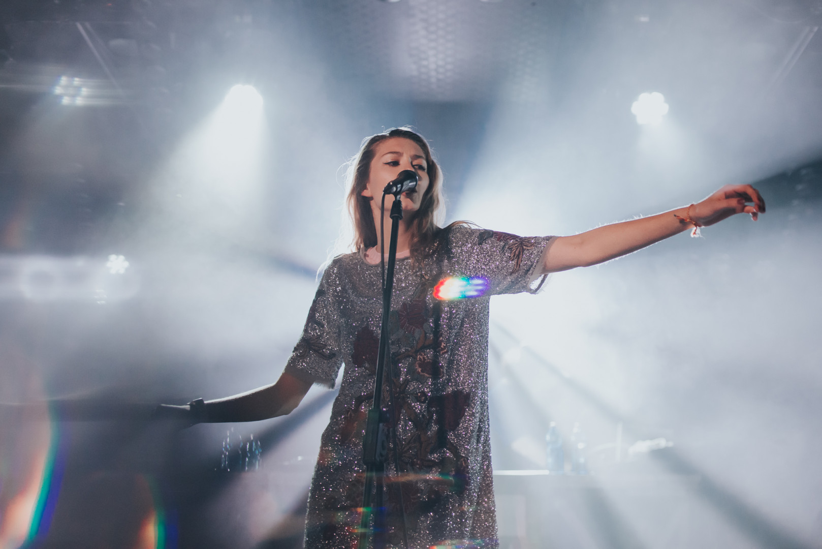 Random Trip feat. Dallos Bogi, Ujvári Péter, MC Zeek, Vastag Gábor ...