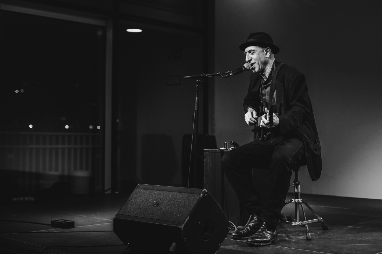 Elliott Sharp (US) plays Monk, Jü - A38 Hajó