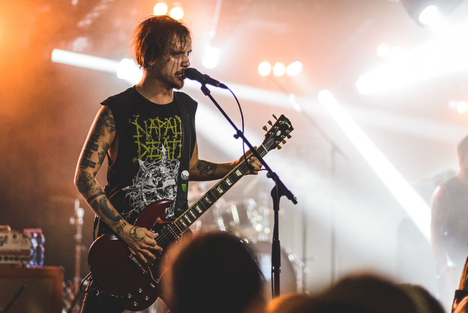 Apey & the Pea 'HEX' album-release, Stubborn - A38 Ship