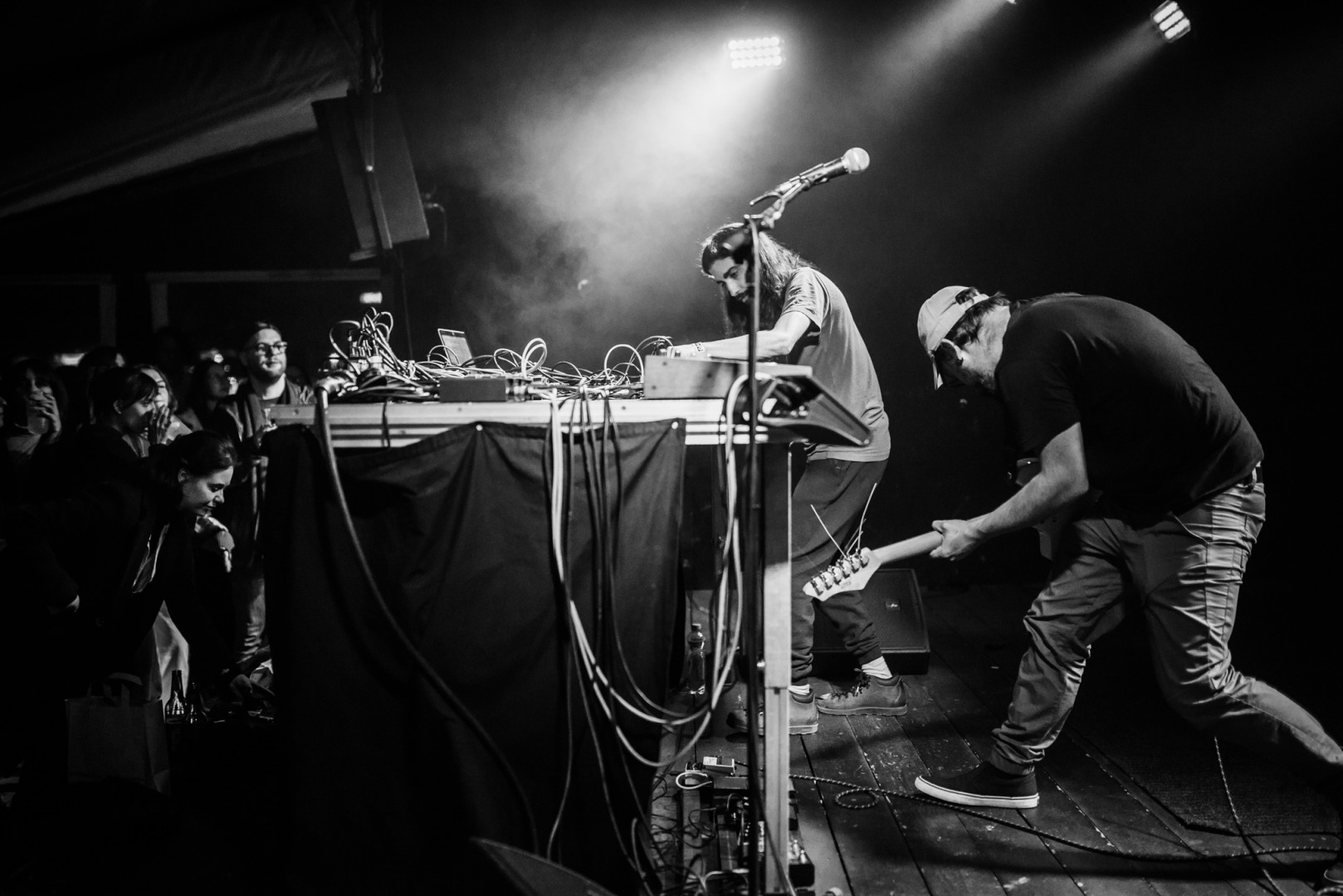 Analog Balaton, Nasip Kismet Band (TR) - A38 Ship